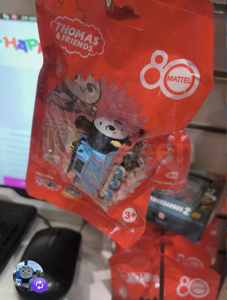 Ayo Look! New Thomas Keychain. And it’s SO Cute! | Fandom