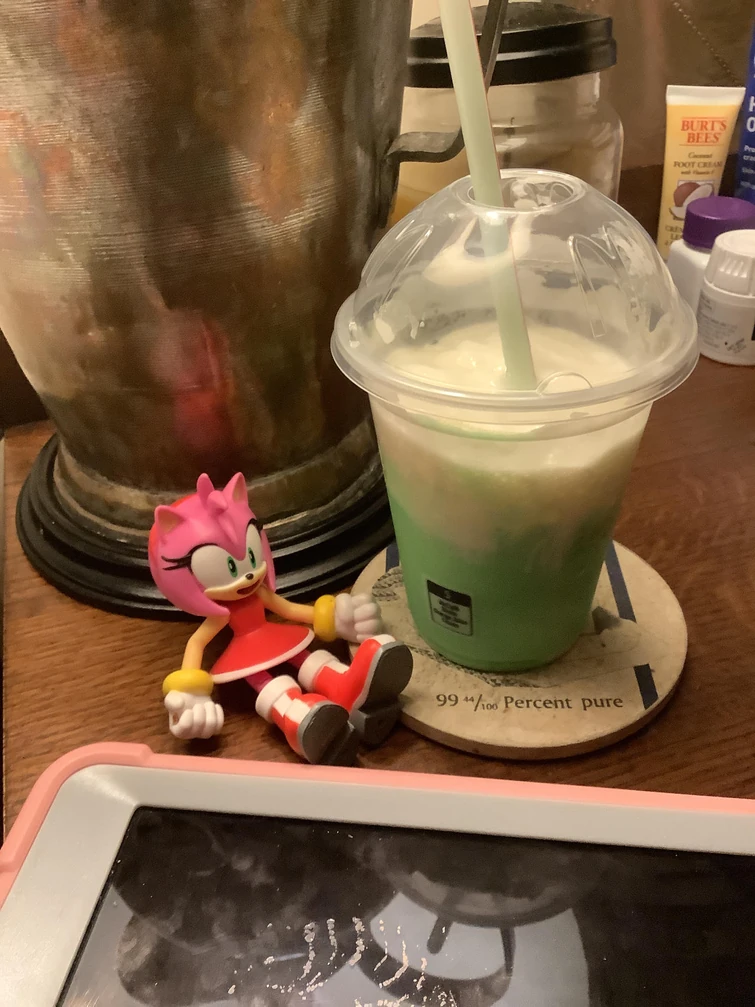 Amy rose with my shamrock milkshake | Fandom