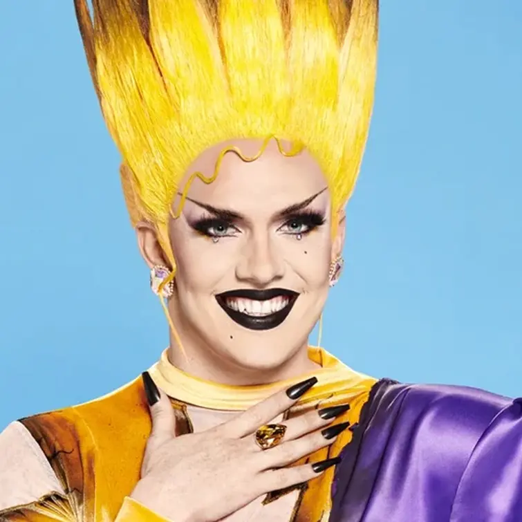 We Have four Elektra's Now...Iconic | Fandom