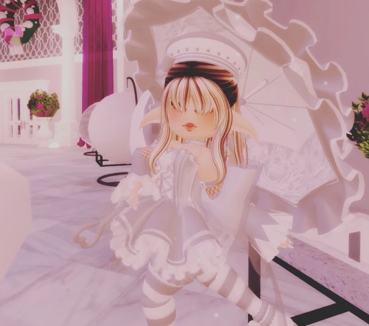 Discuss Everything About Royale High Wiki | Fandom