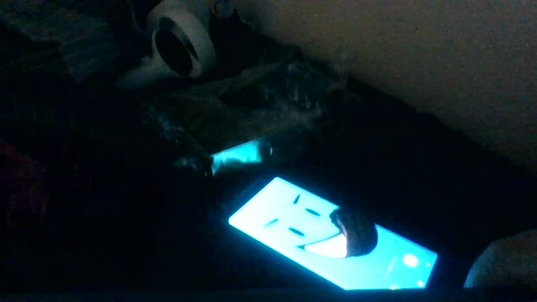 I see a mephone | Fandom