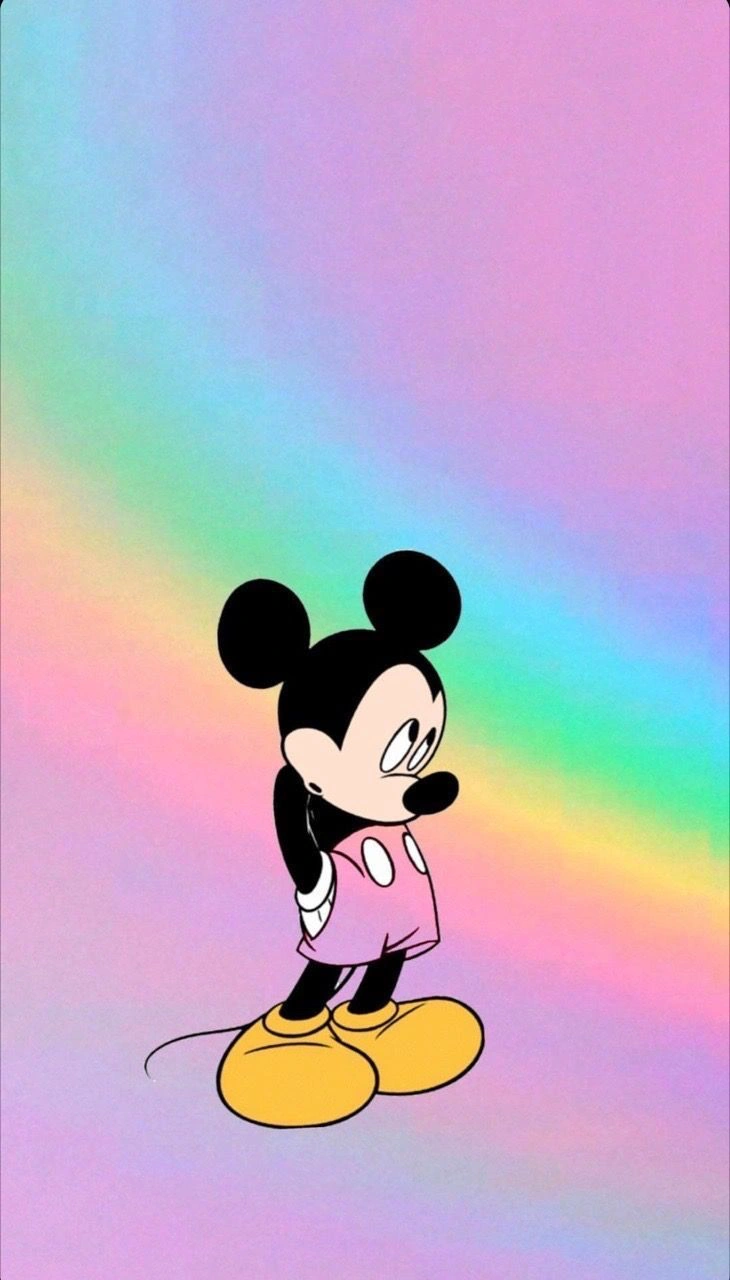 This pic of Mickey is adorable lol | Fandom