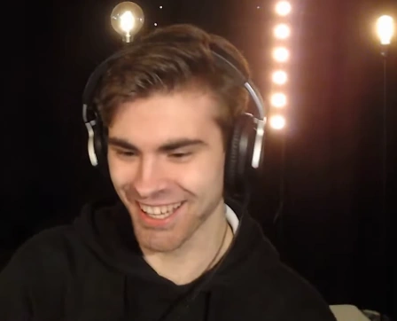 Ranking random YouTubers out of 10 (part 5) | Fandom