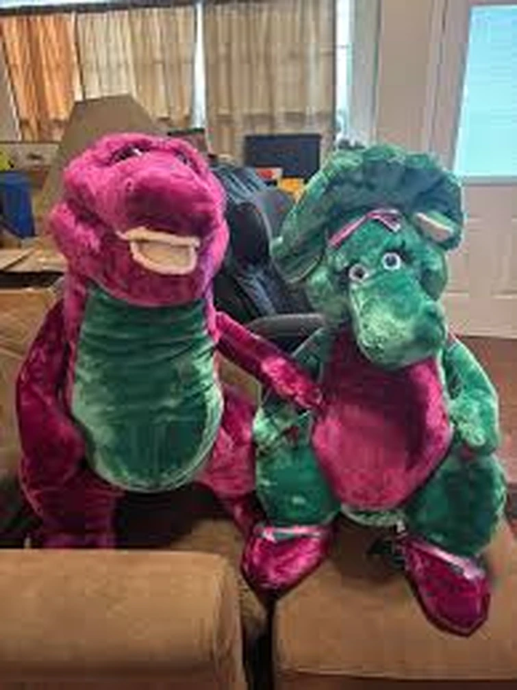 Hey, Guys. I found this Barney 1991 plush who made by Douglas Cuddles ...