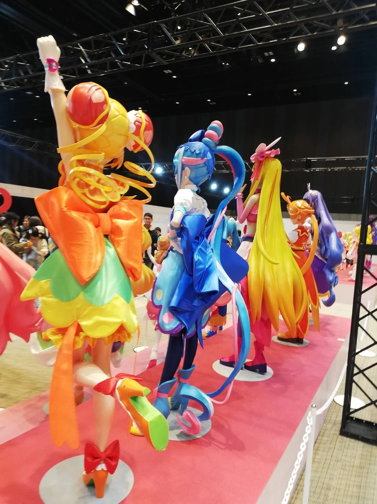 【All Pretty Cure Exhibition Yokohama】Life-size mannequins of PreCure ...