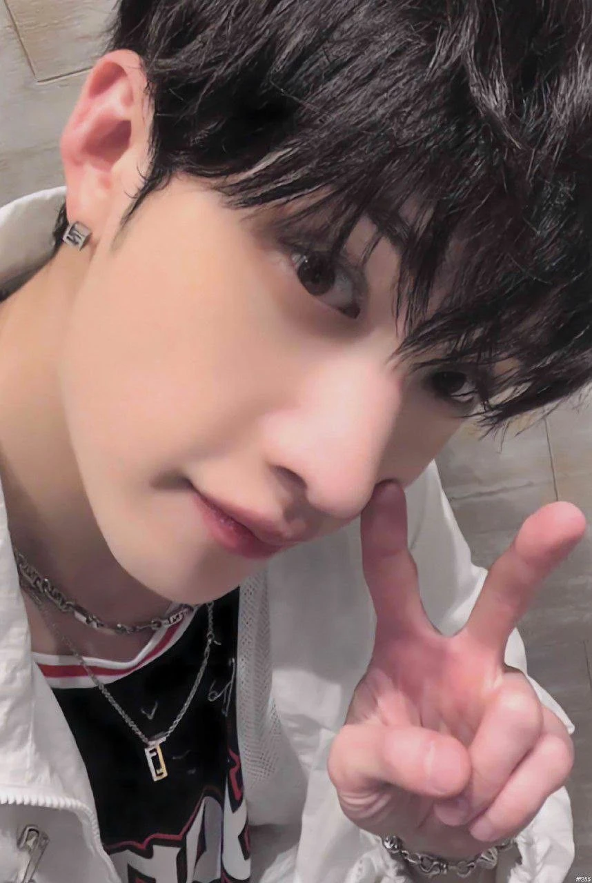 hi kinda a bit important :] | Fandom