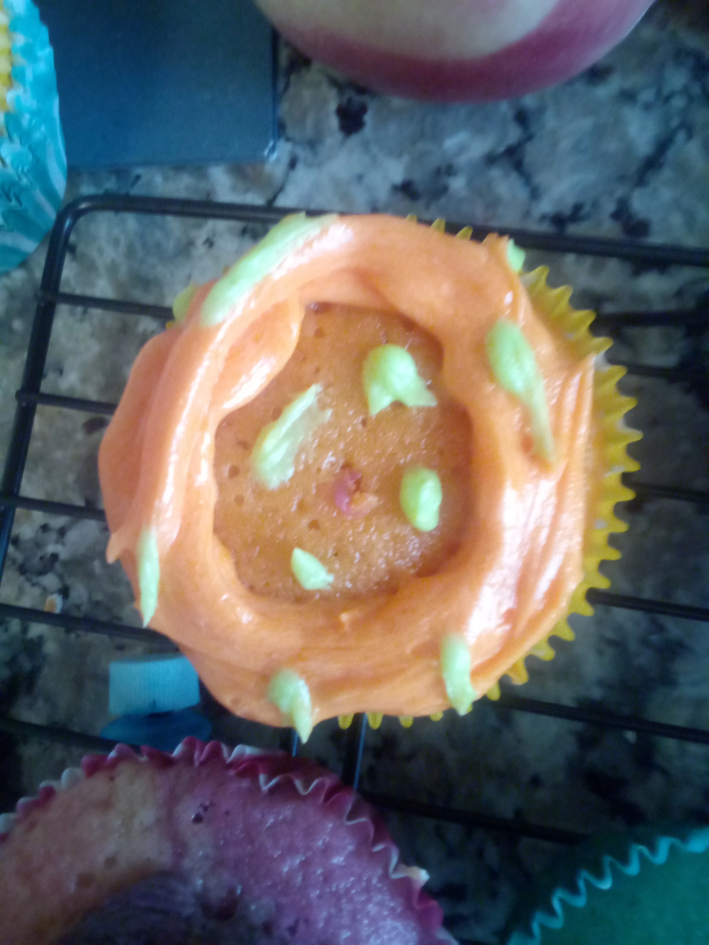 Here guys, have some virtual cupcakes! :) | Fandom