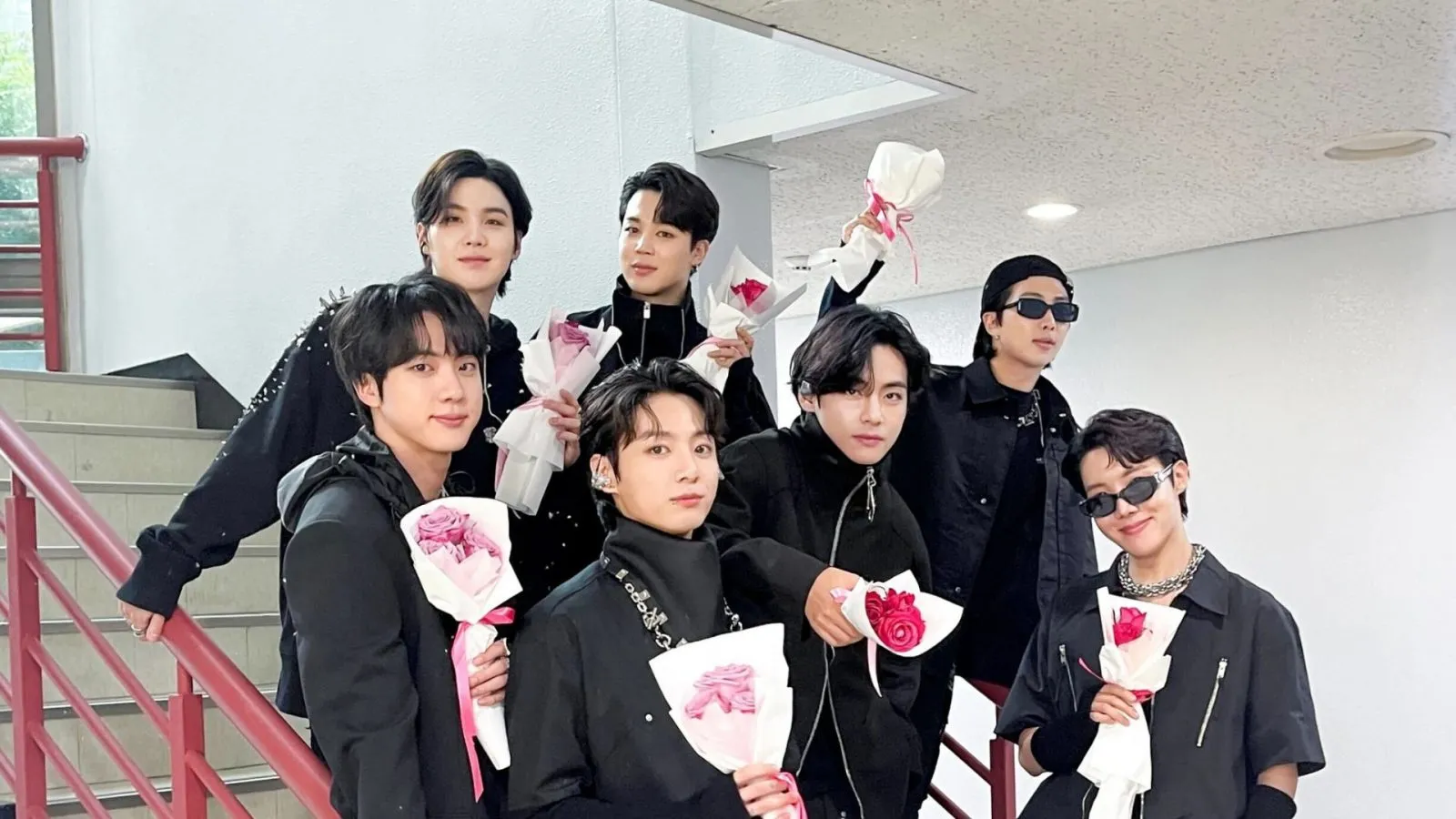 day 5 of posting groups i stan | Fandom