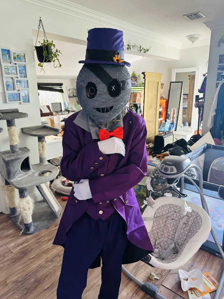 TIO costume | Fandom