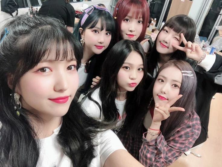 GFRIEND.... | Fandom