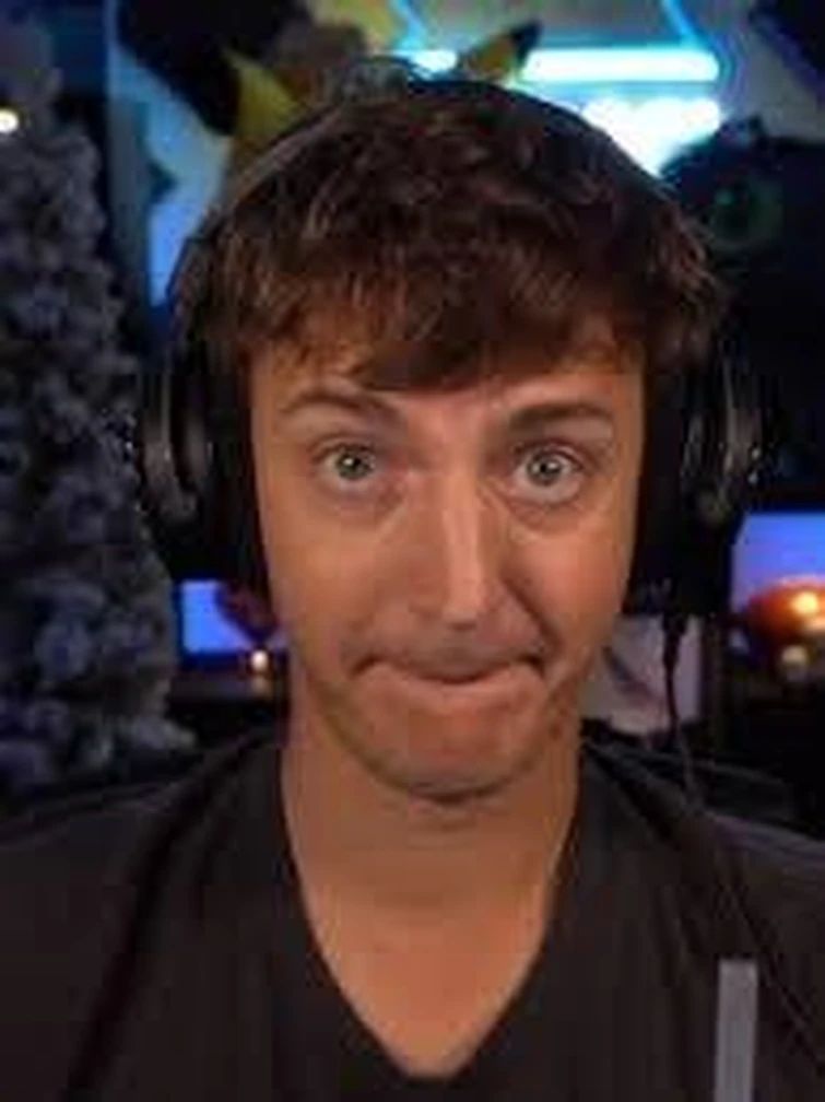 Bro why is DJ music man massive | Fandom