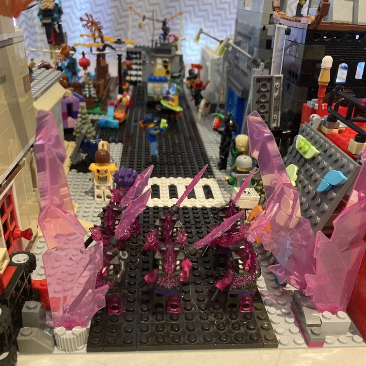 Ginormous (and I mean GINORMOUS) Ninjago City MOC my brother built ...