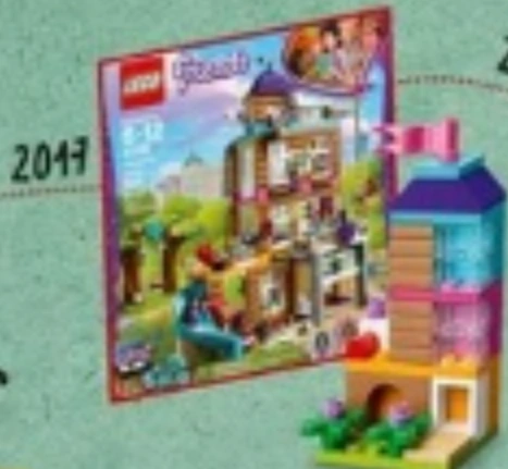 I just noticed this small detail in the 90 Years of Play set for the ...