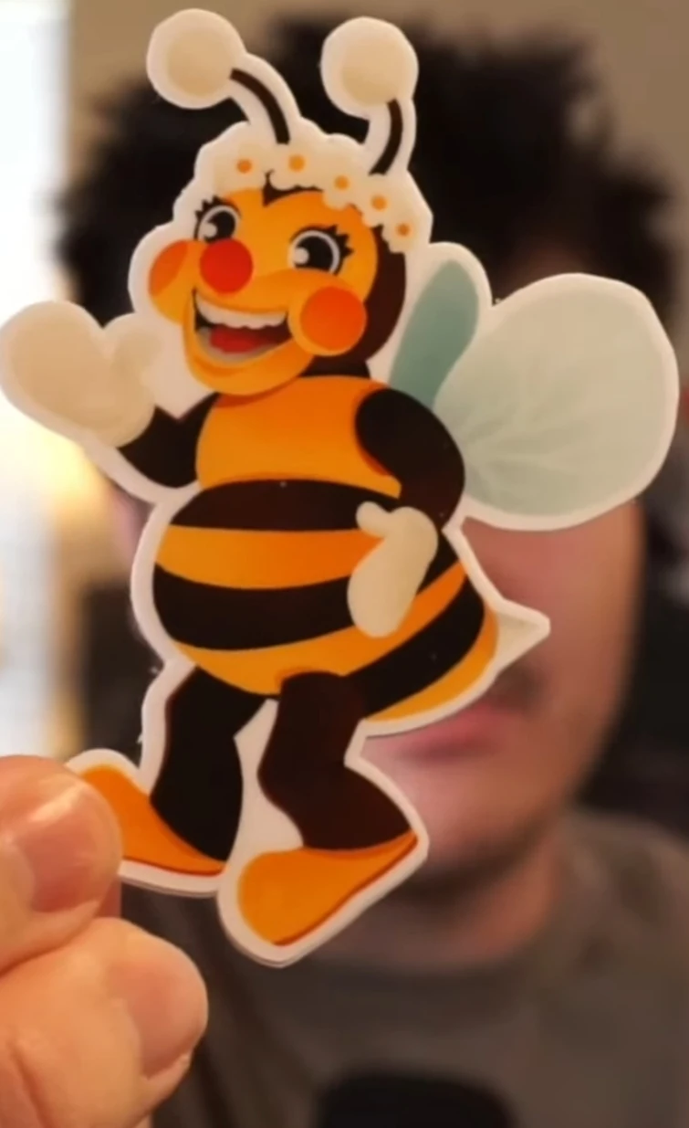 Bee | Fandom