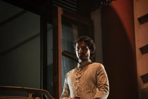 Can somebody please create a wiki page for Amir Asif main antagonist in ...