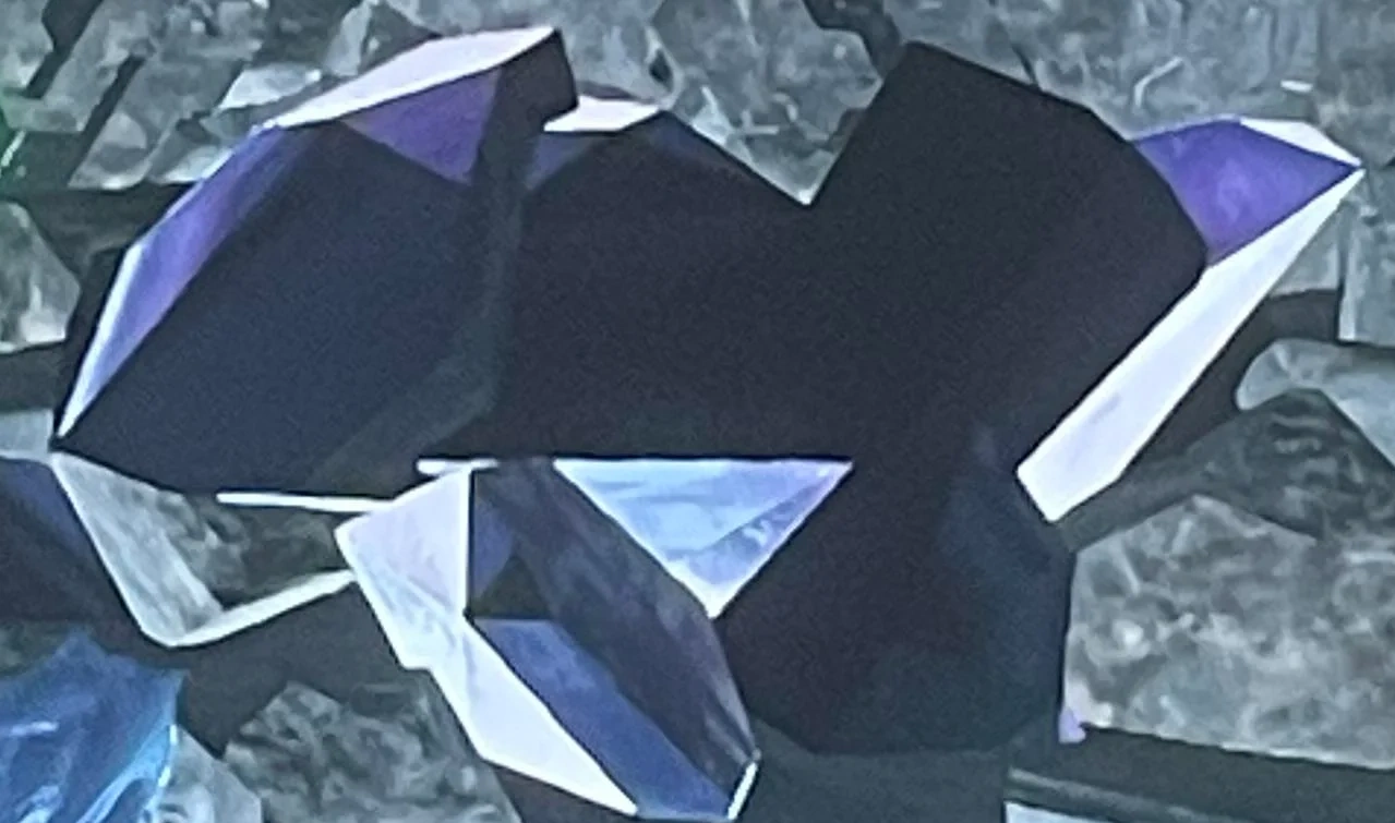 broken emerald in frontiers | Fandom