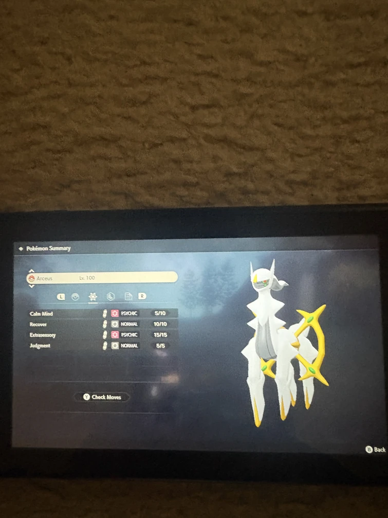Legends Arceus boss fight was either really easy, or I just got lucky ...