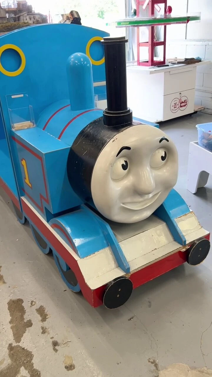Original Thomas Display for sale (Repost) | Fandom