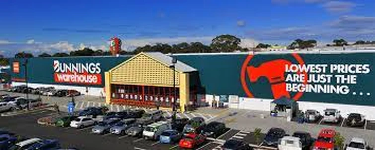 Hammerbarn Employees | Fandom