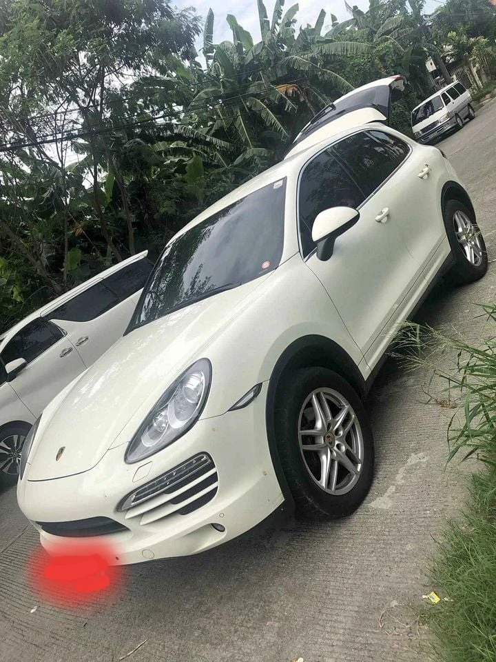 My cousins irl family car collection! (as requested by him) | Fandom