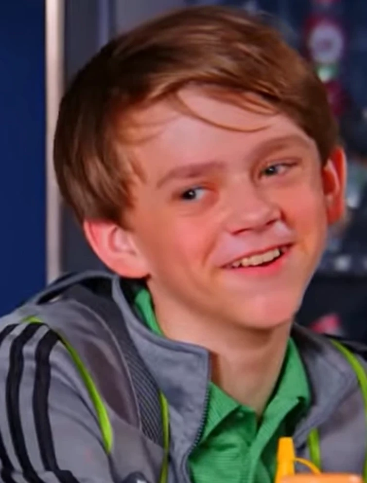 Discuss Everything About Heroes Wiki | Fandom