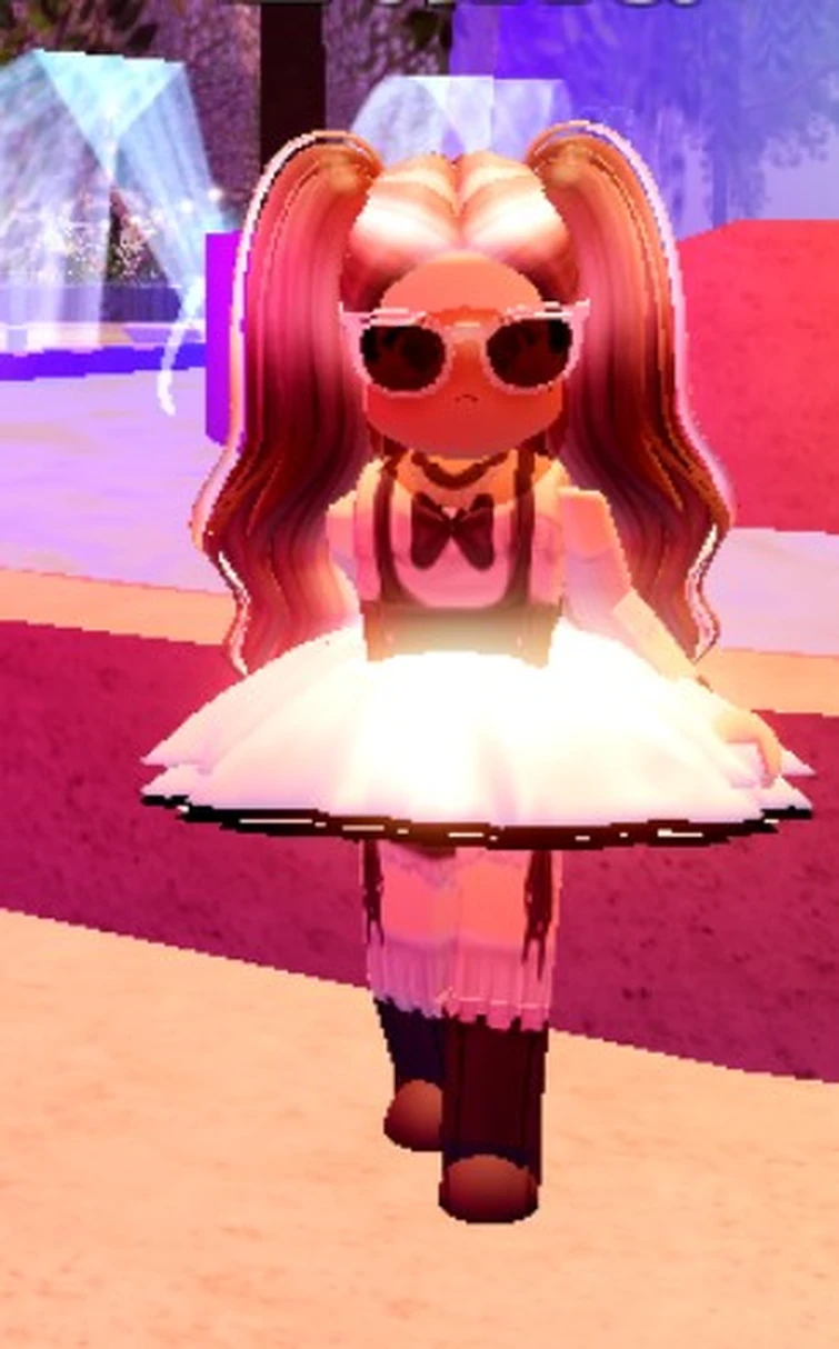 Sketching Royale high oc s! | Fandom