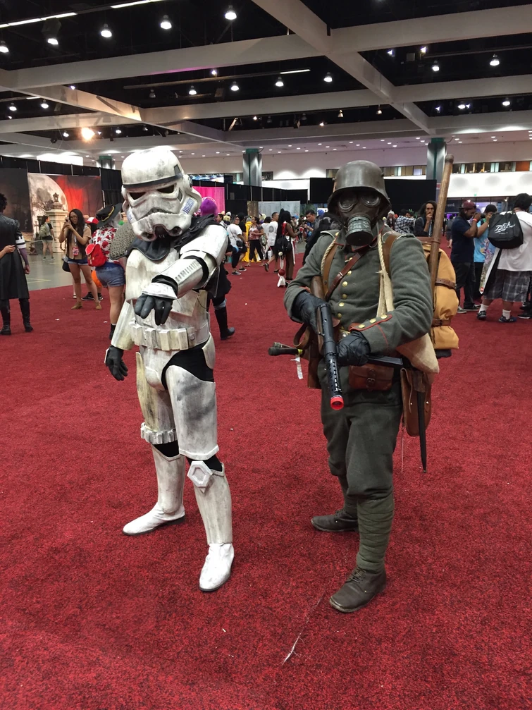 Stormtrooper meets Stormtrooper | Fandom