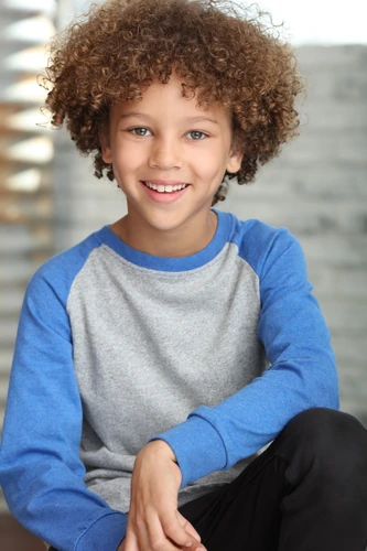 Declan Pratt | 9-1-1 Wiki | Fandom