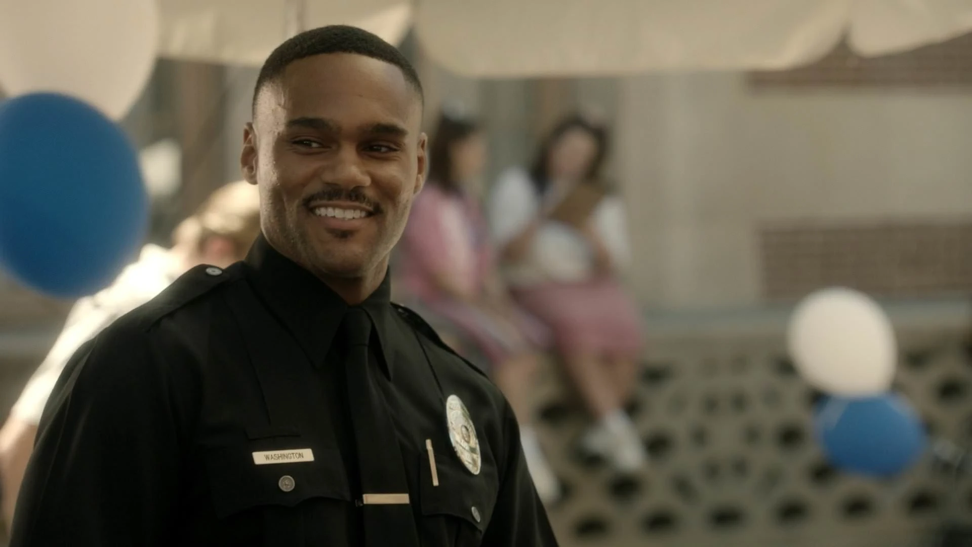 Emmett Washington | 9-1-1 Wiki | Fandom