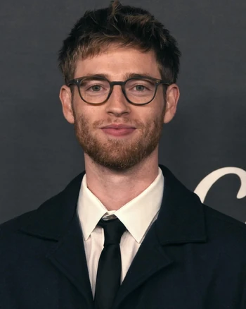 Jackson Pace | 9-1-1 Wiki | Fandom