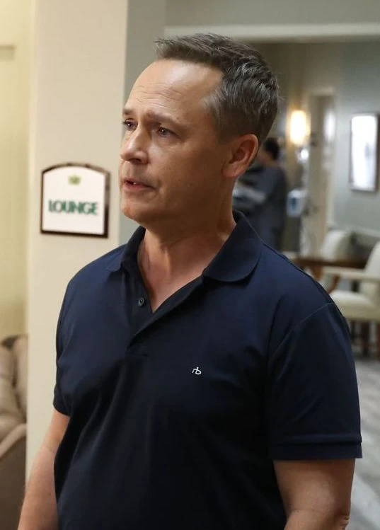 Robert Strand | 9-1-1 Wiki | Fandom