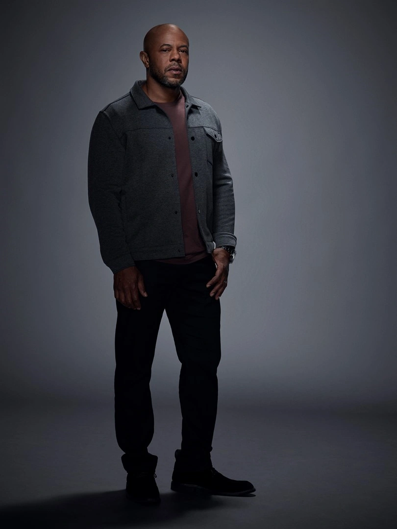 Michael Grant | 9-1-1 Wiki | Fandom