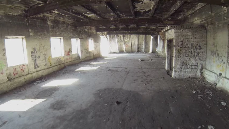 Gimme images of empty places/liminal spaces | Fandom