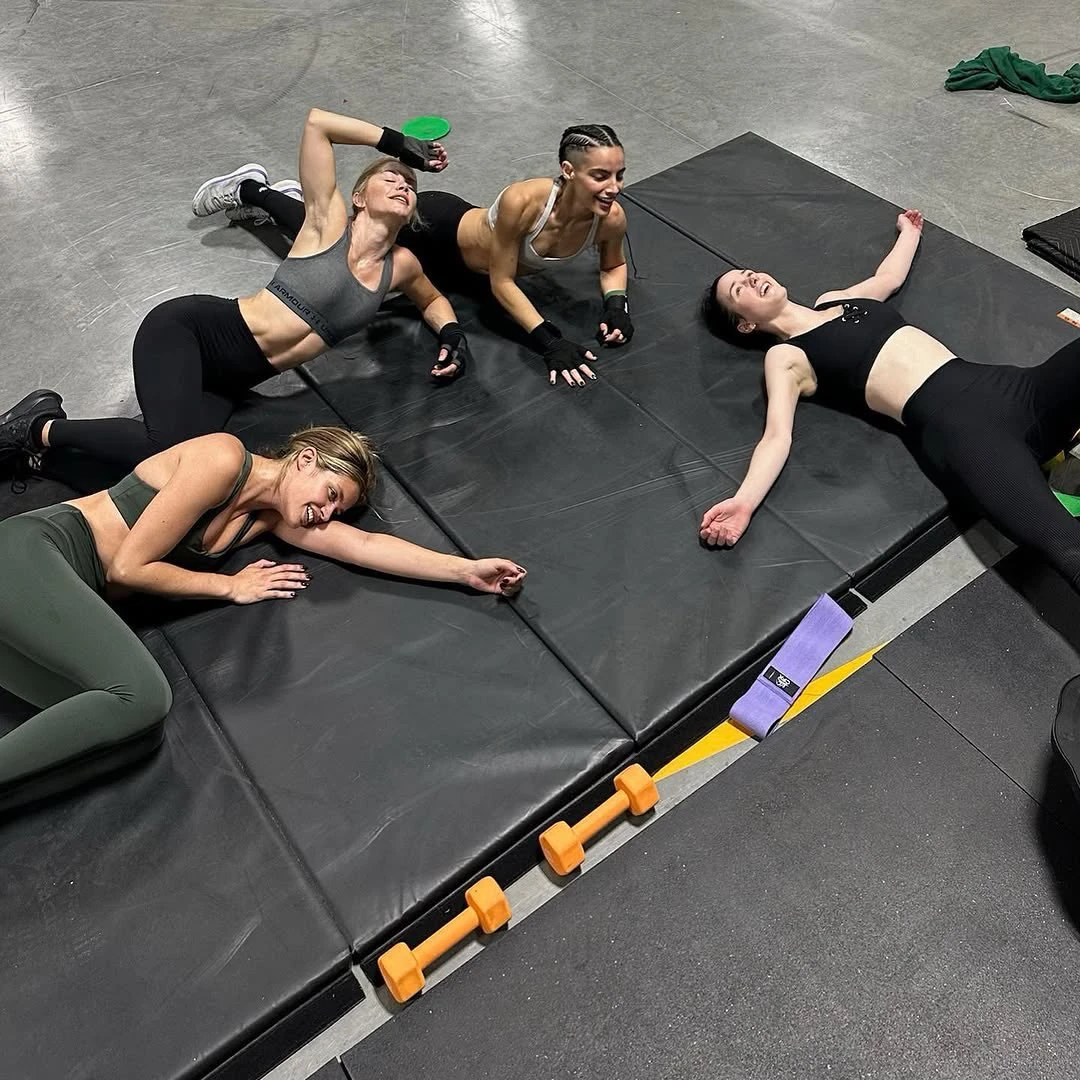 New looks at the Superman cast working out | Fandom
