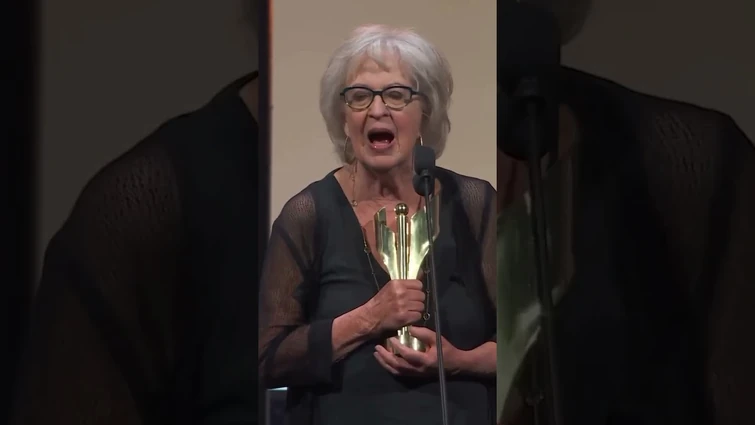 Jayne Eastwood as Helga Humdinger | Fandom