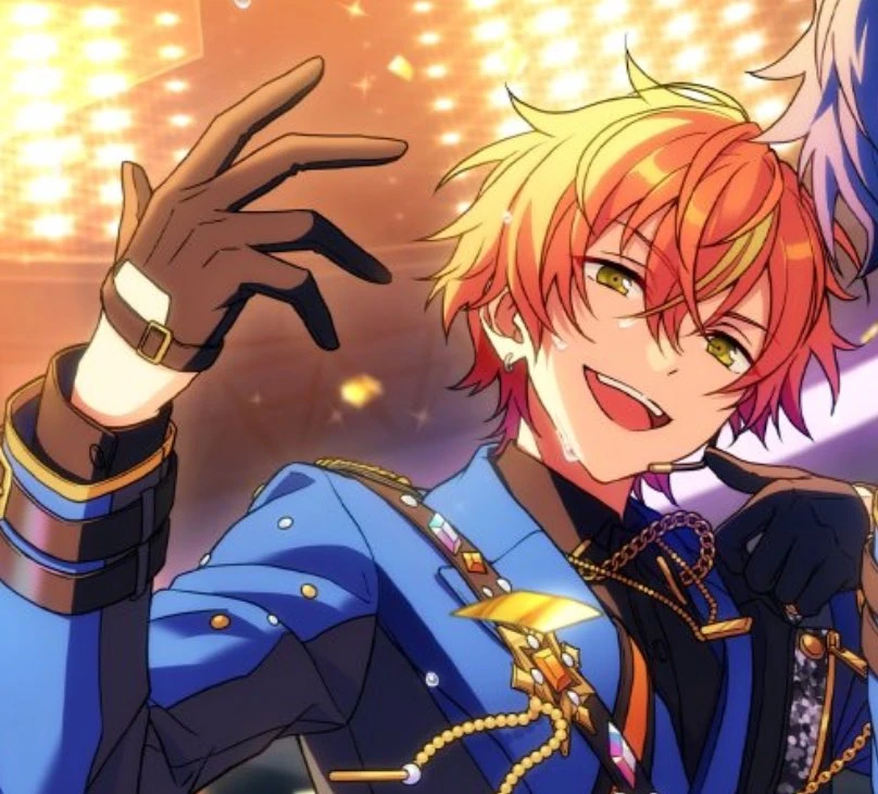 Am i the only one who KINDA prefers akito in the enstars artstyle😅😅😅 ...