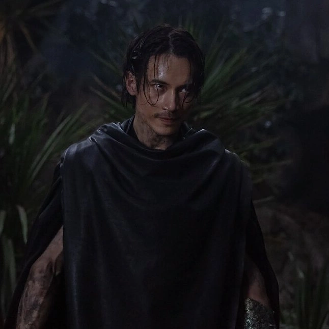 The Acolyte creator Lesyle Headland confirms Darth Plagueis is Qimir's ...