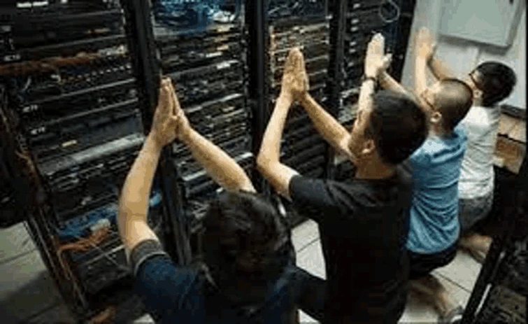 Rare footage in the server room at FANDOM HQ | Fandom