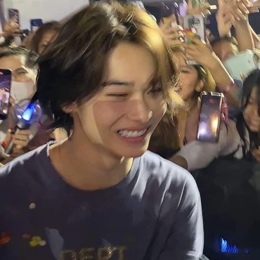 choose my pfp for me cuz I’m indecisive 🥰 (Niki edition) | Fandom