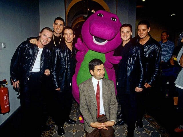 Barney meets... Mr. Bean? | Fandom