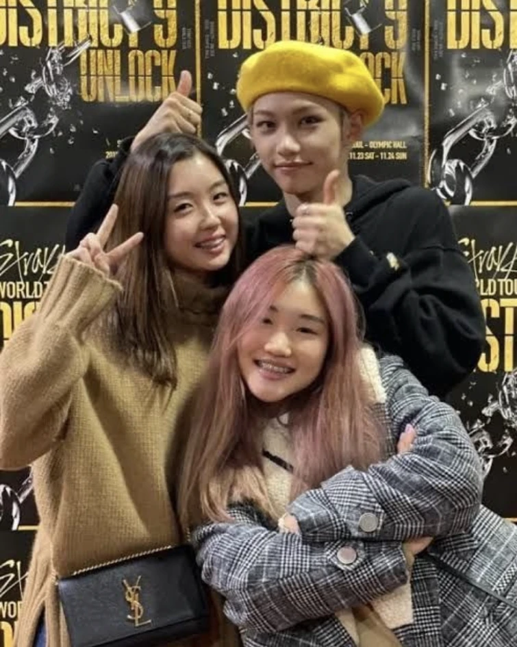 Here’s a photo of Felix and his sisters that I found :) | Fandom