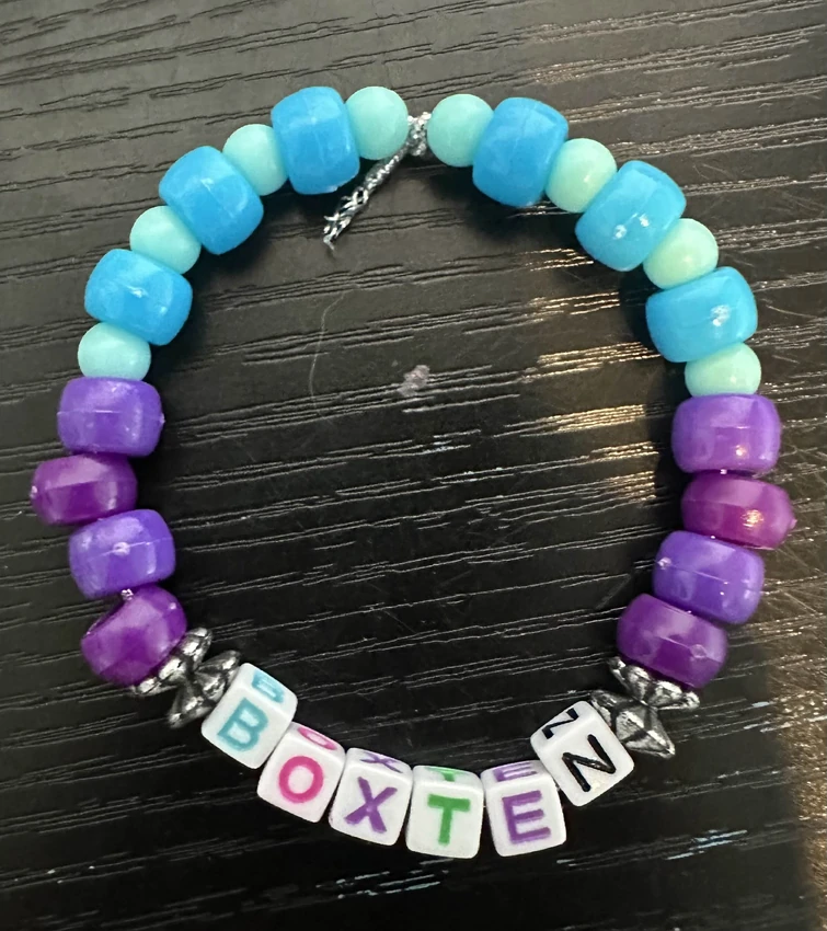 Bracelets I made of the toons!! (also twisted poppy) | Fandom