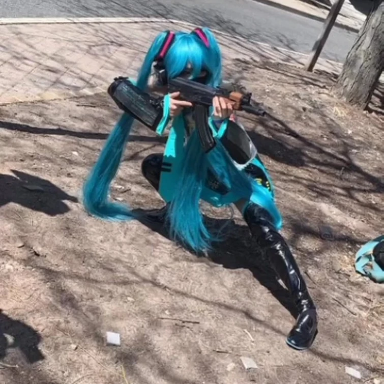 free hugs and kisses from the depressed bitch that needs therapy!!! | Fandom