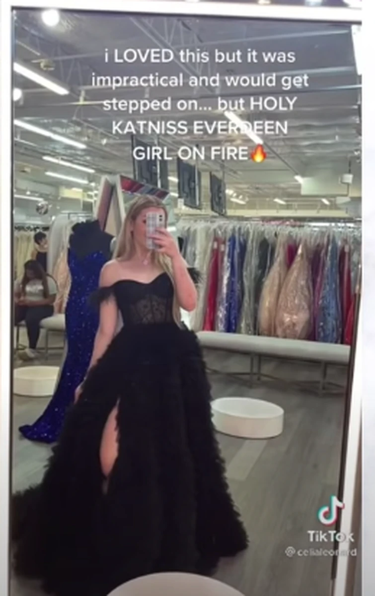 HOLY KATNISS EVERDEEN GIRL ON FIRE PROM DRESS?? | Fandom
