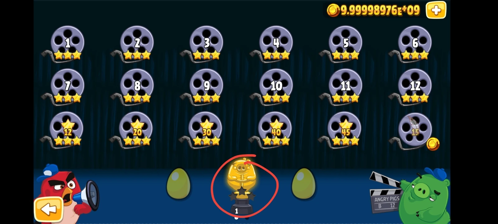 Strange glitch in angry birds seasons | Fandom