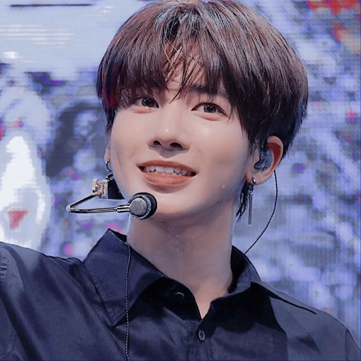 Guess the idol | Fandom
