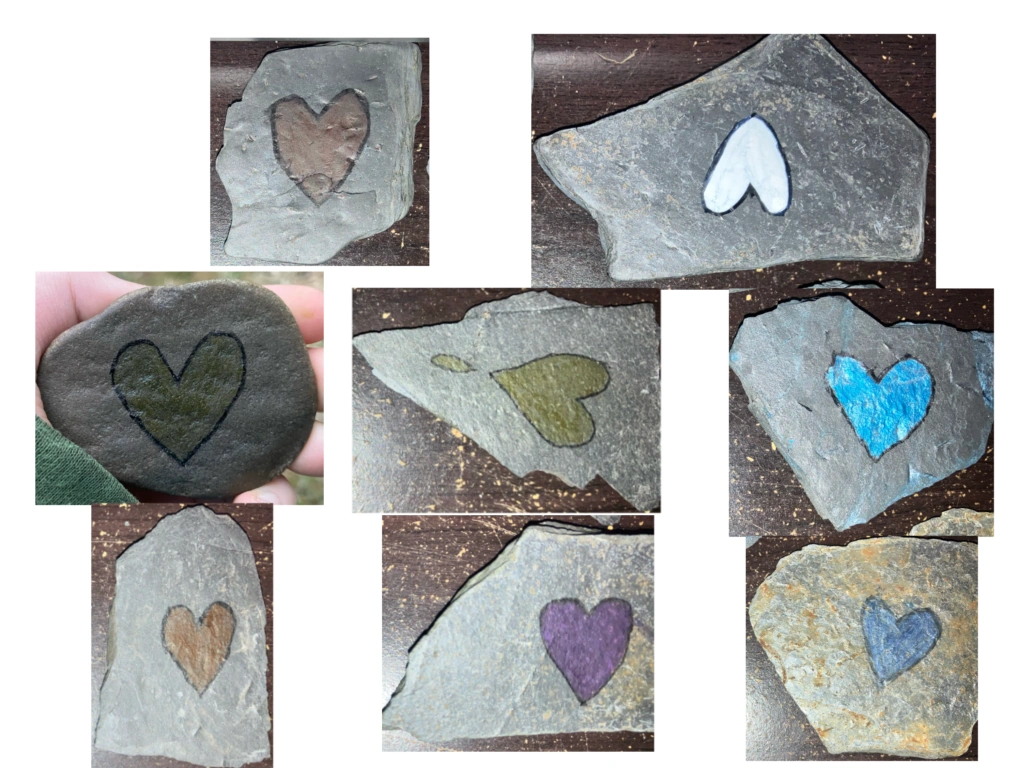 Undertale souls drawn on rocks | Fandom