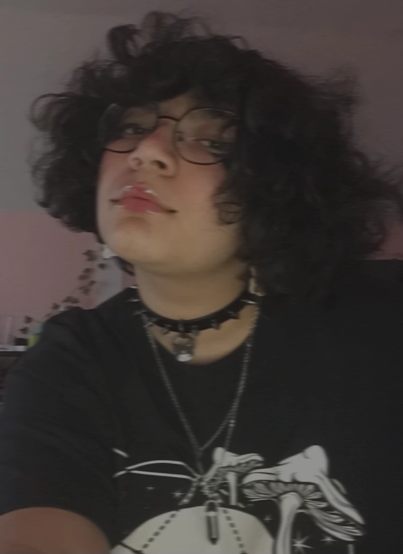 off-topic face reveal | Fandom