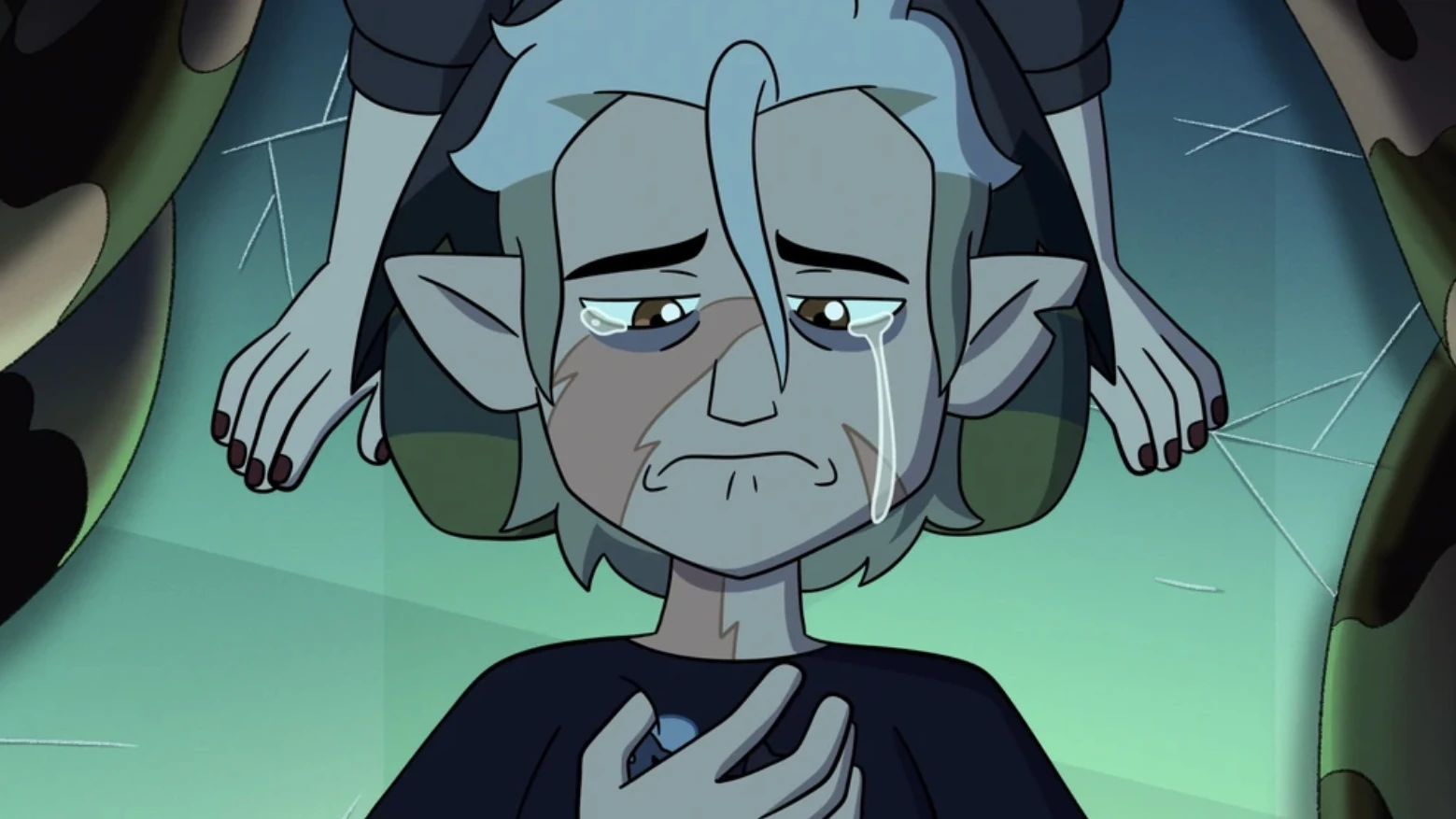 do you think hunter touches his heart here cause he can feel it beating ...