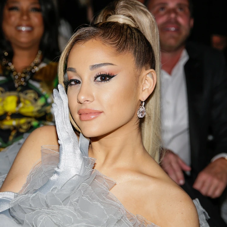 LF an Ariana Grande PFP | Fandom